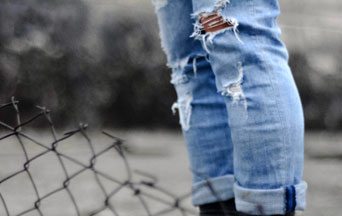 Is It Immodest to Wear Deliberately Ripped Clothes? - The American TFP