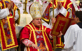 Catholic Politicians and Non-Admittance to Holy Communion - TFP