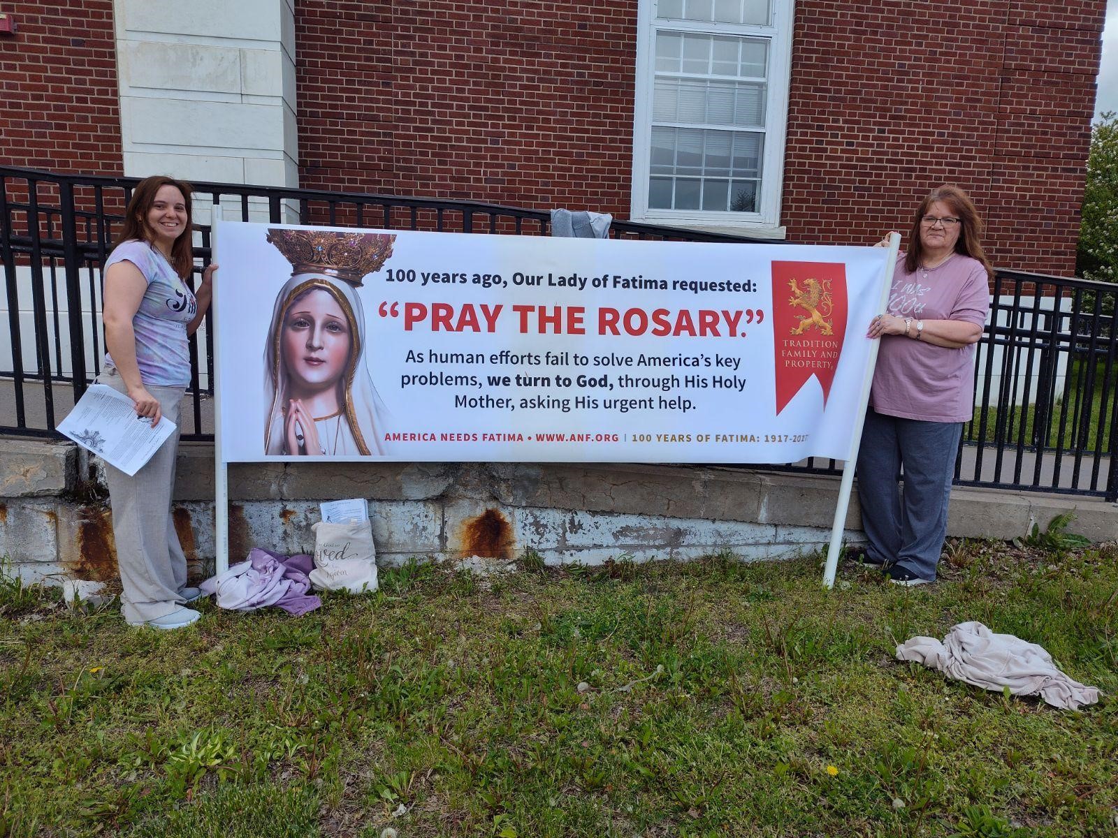 1,000 Rosary Rallies Honor Our Lady of Fatima - The American TFP